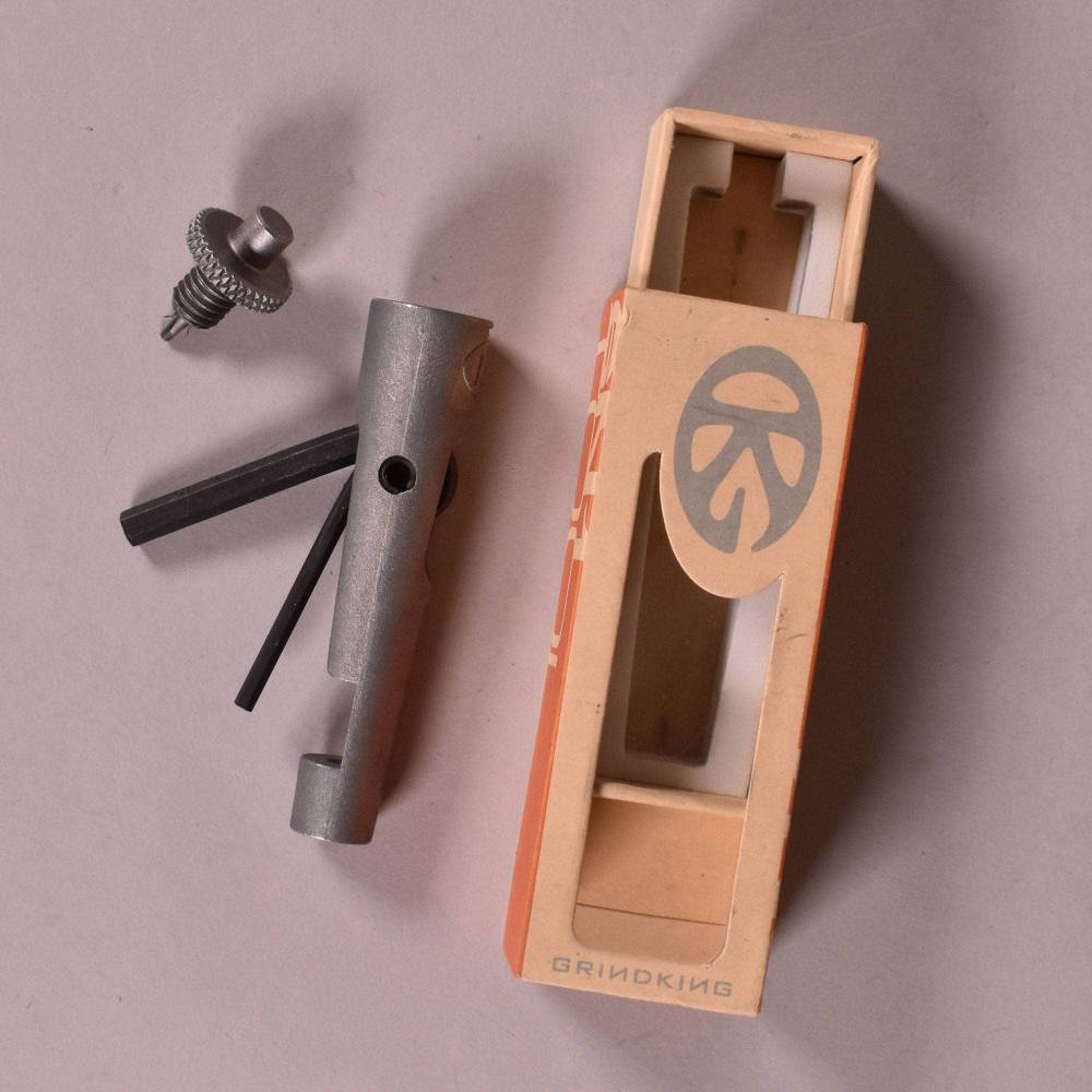 Grind King - 6 in 1 Skate Tool – Wight Trash World